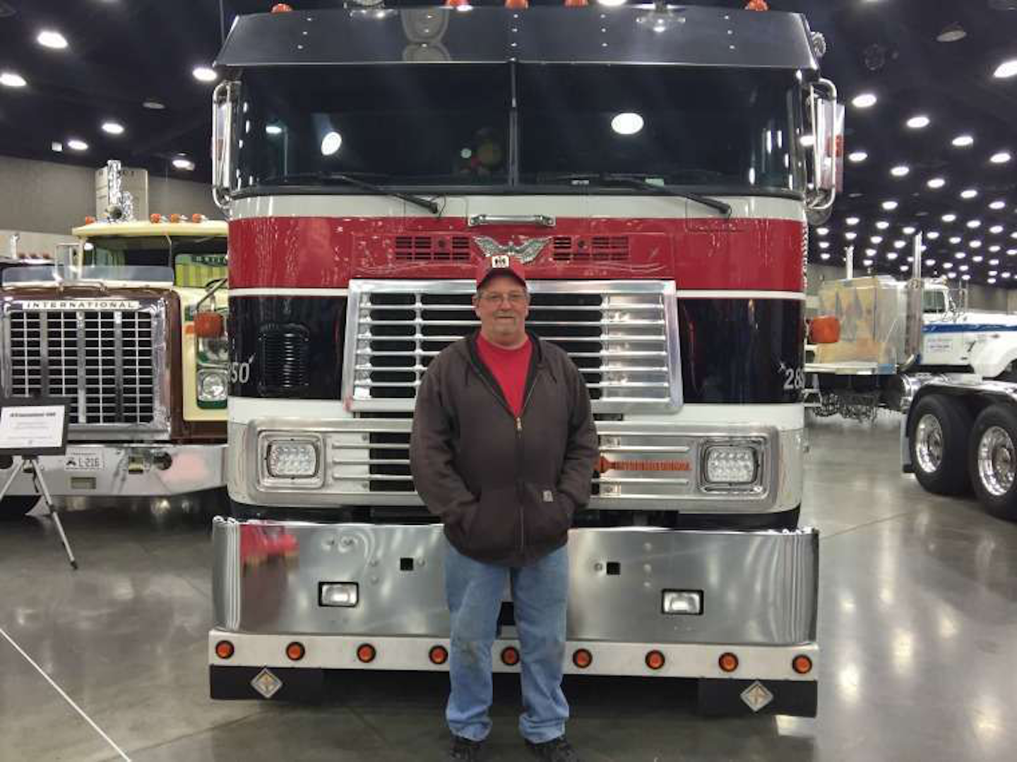 Meet this 1990 International 9670 at MATS | Truckers News