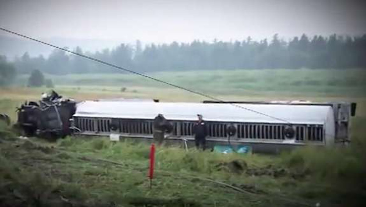 FMCSA video highlights tank truck rollover prevention | Truckers News