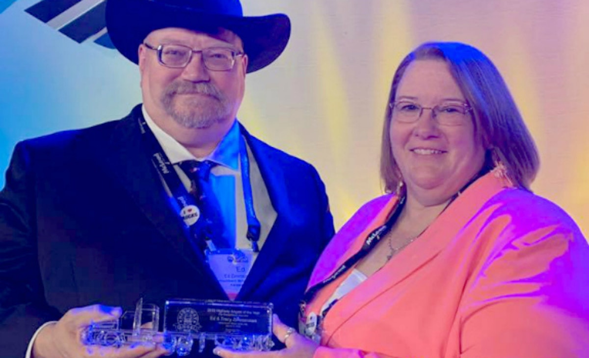 Wife and husband named Highway Angels of the Year | Truckers News