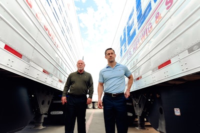 Texas reefer carrier raises pay for drivers | Truckers News