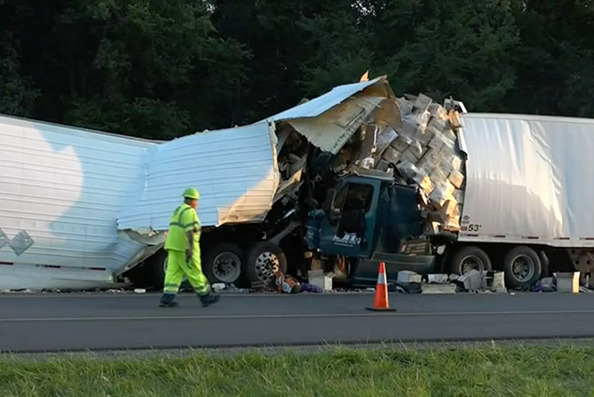 Three tractor-trailers in Indiana Toll Road collision; 2 drivers ...