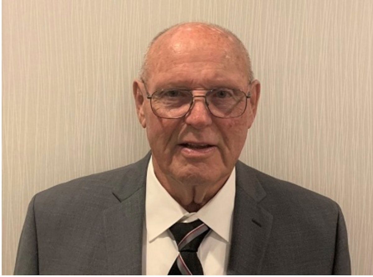 Ruan honors veteran driver with more than 5 million miles | Truckers News