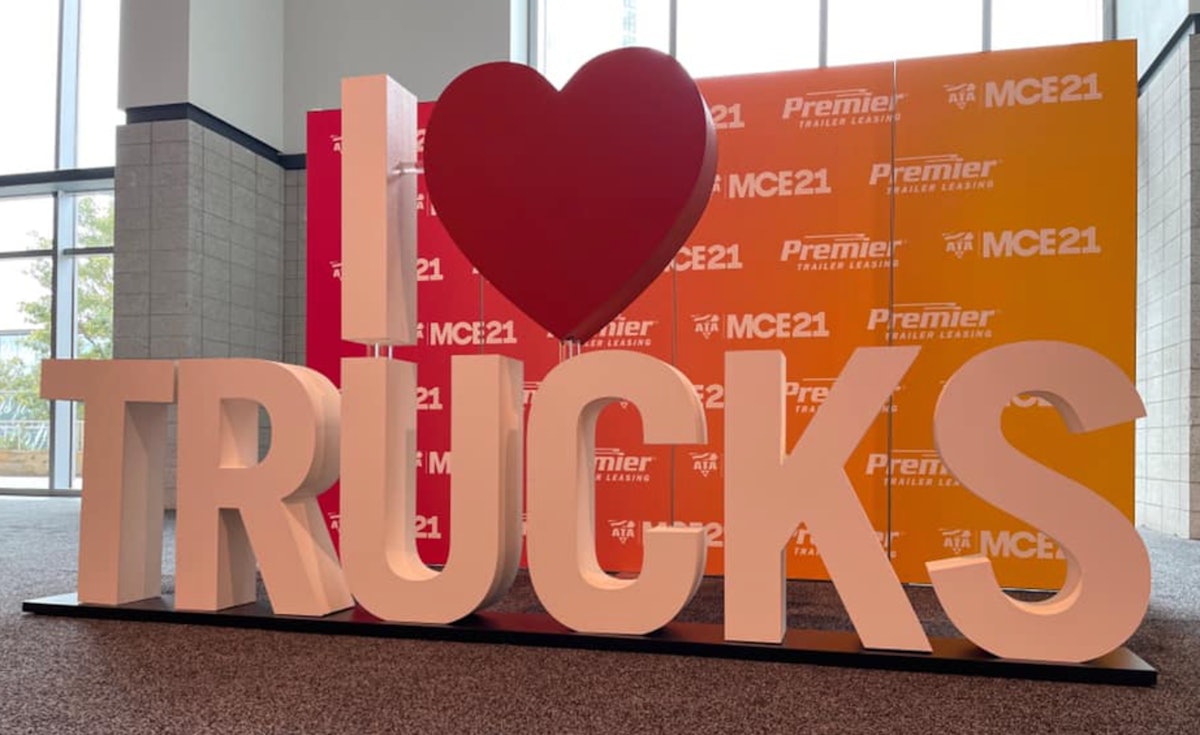 FedEx Freight driver among four winners of trucking image award ...