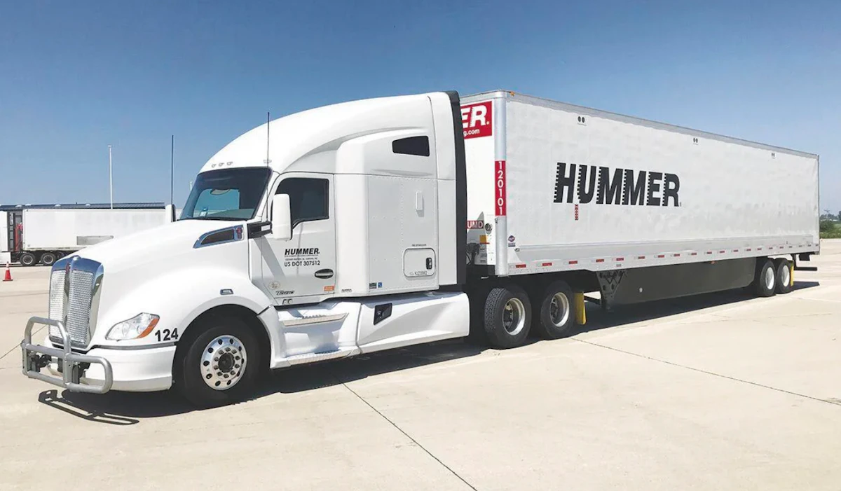 Iowa truckload carrier donates truck, trailer to college CDL program ...