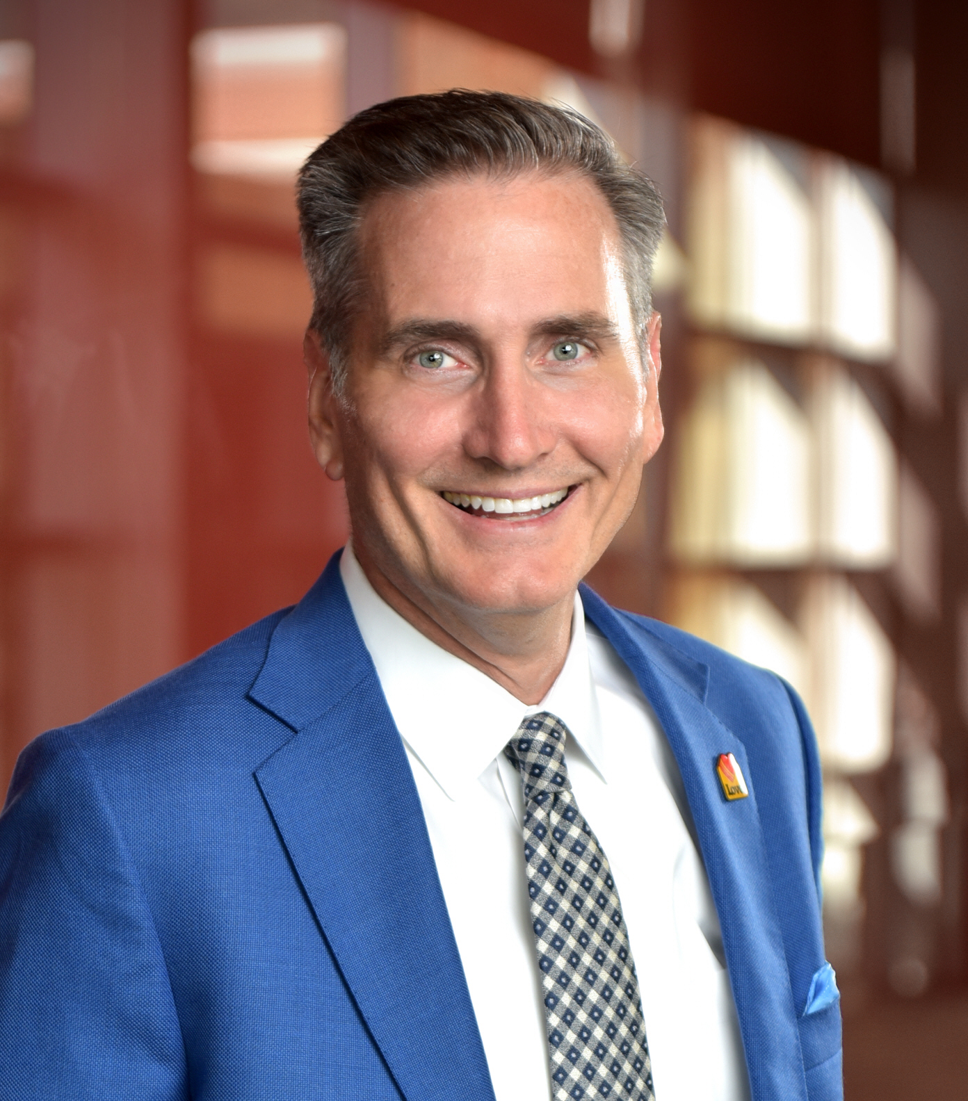 Love's in 2024: add 20-25 new stores, 1,500 to 2,000 truck parking ...