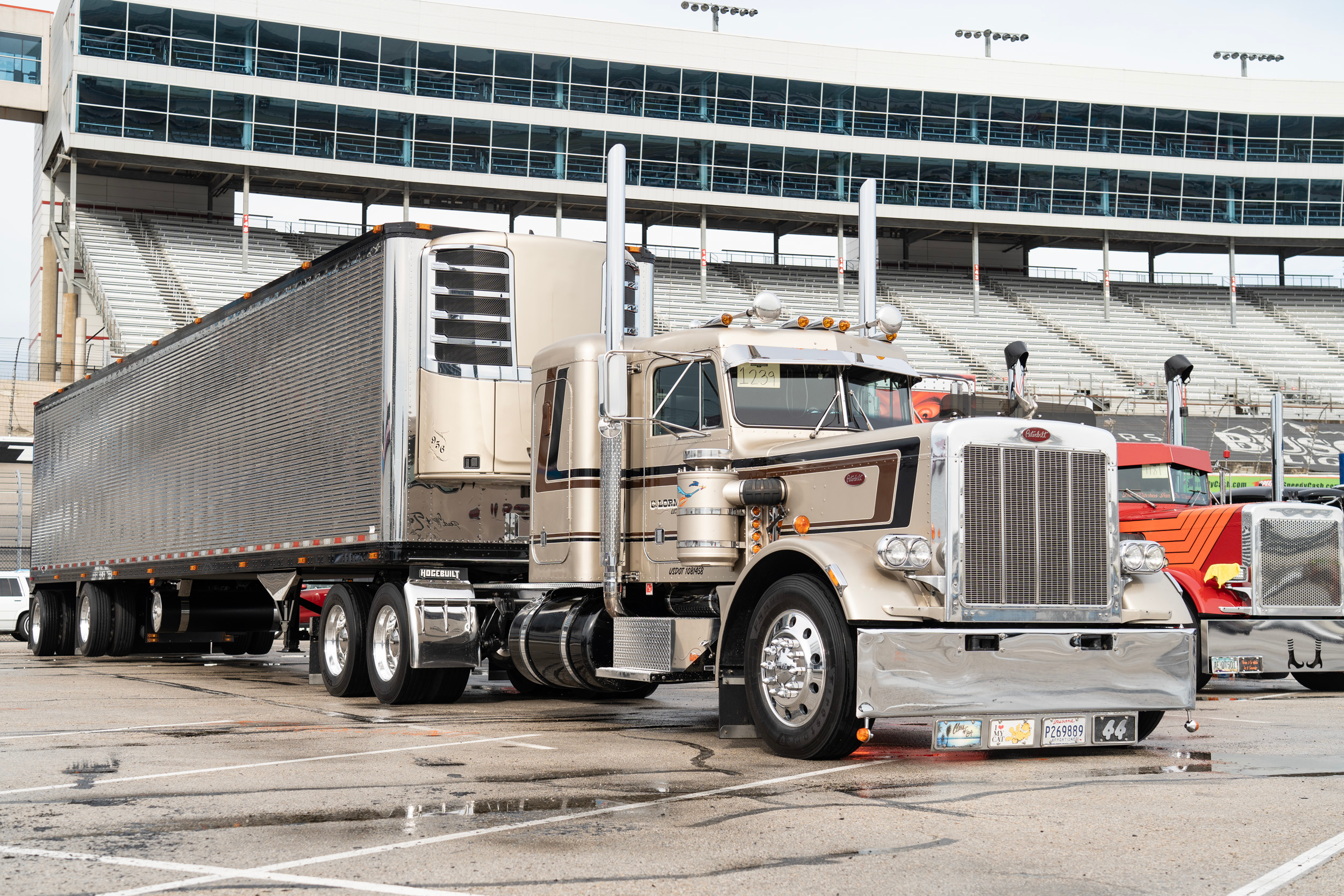 SuperRigs attracts top owner-operator rigs. Here's some from Friday ...