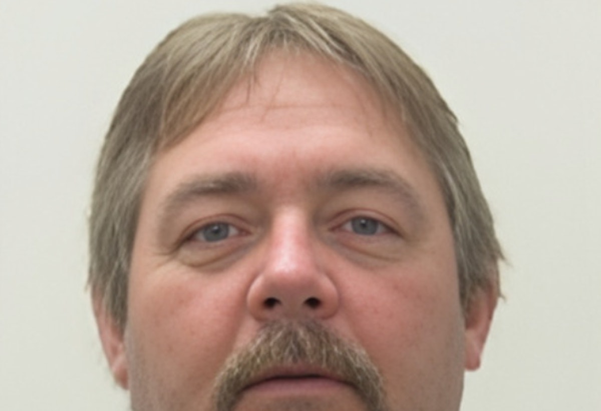 Canadian driver honored for coming to the aid of a fellow trucker ...