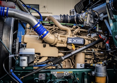 Kenworth shows off special edition W900 at Cummins Engine Plant | MSDS ...