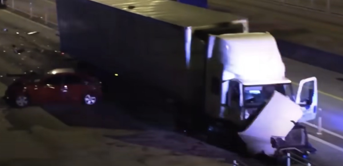 Tractor-trailer involved in Florida I-95 chain-reaction crash; 29 ...