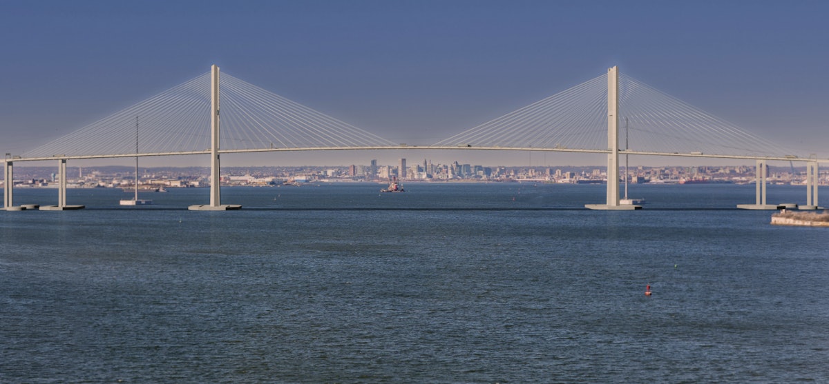 NTSB faults ship's two blackouts for crash that brought down Key bridge ...