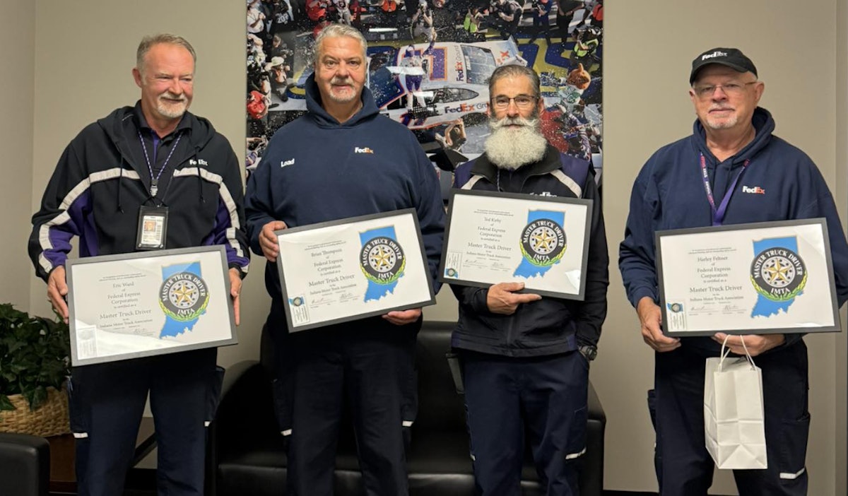 Four FedEx drivers receive Master Truck Driver certification from IMTA ...